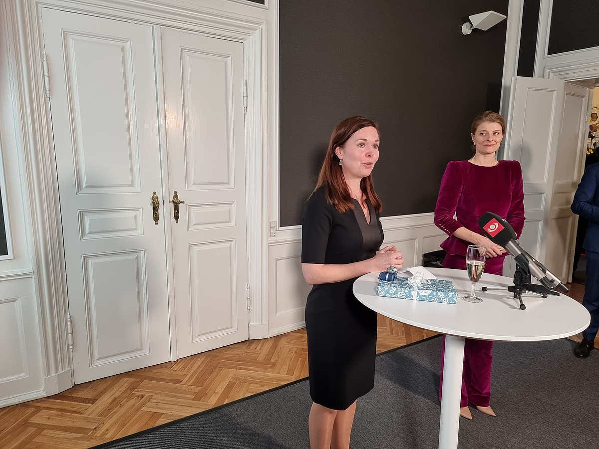 Louise Schack Elholm er ny kirkeminister - blkm.dk